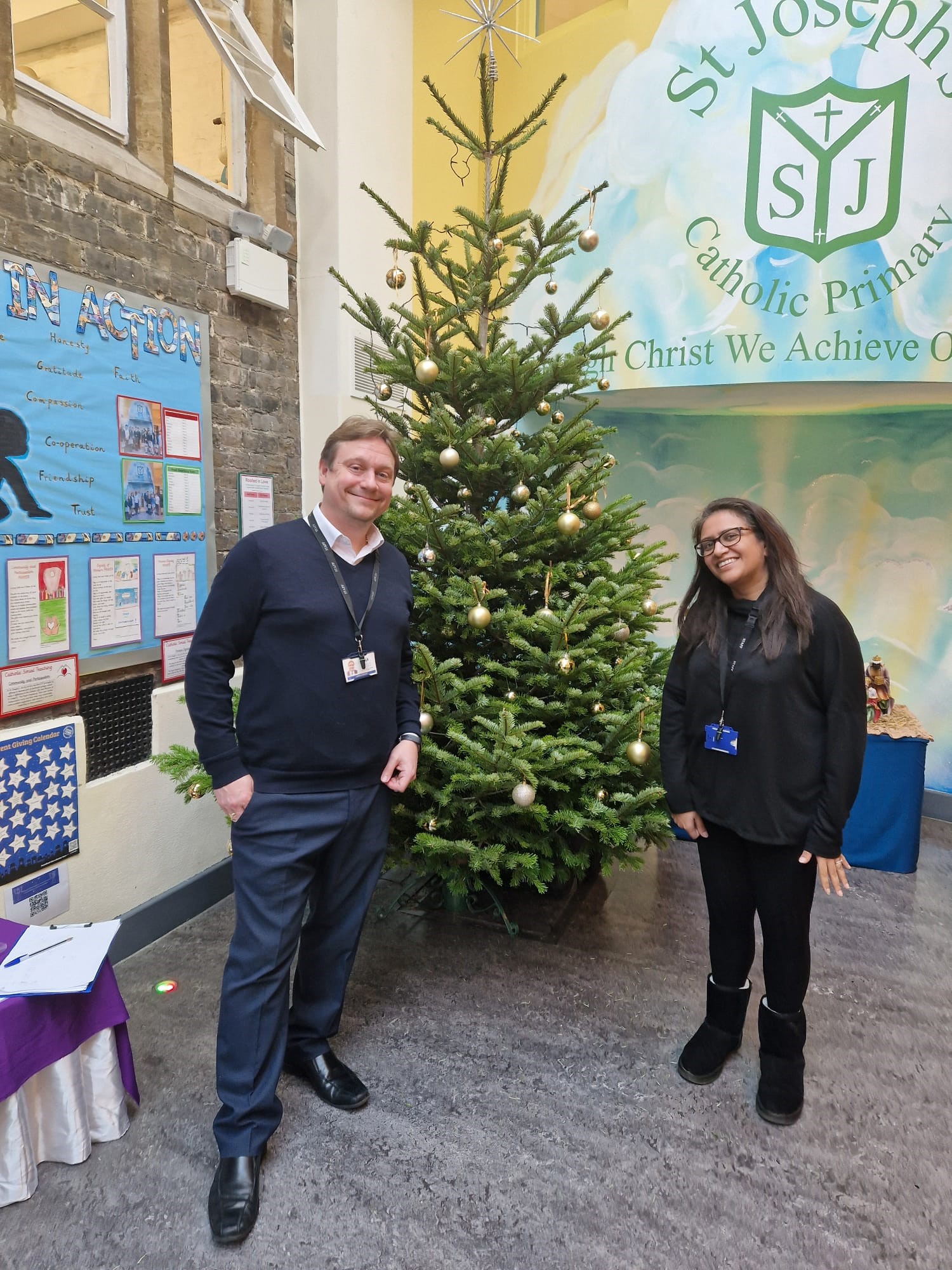 Tree-mendous donation brings festive joy to local schoolchildren - New ...